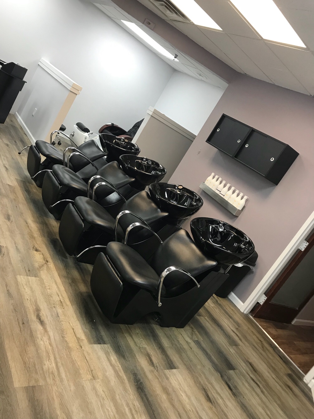 Avanti Salon & Day Spa In Springfield MA | Vagaro